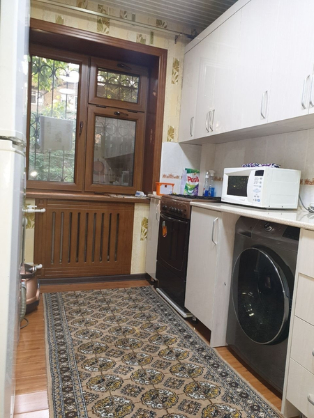 Продается 1ком рядом Парк Гафур Гулом