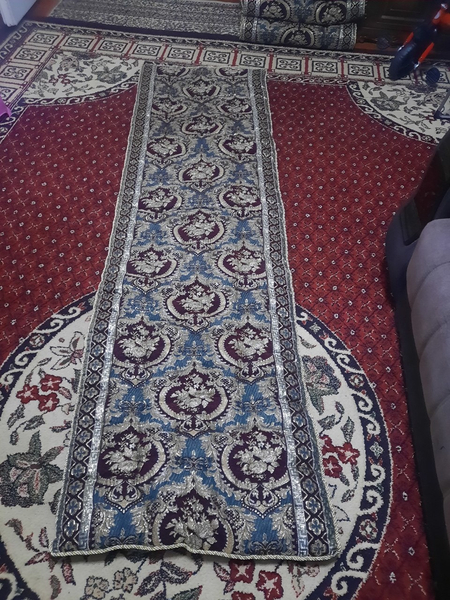 Kurpacha sotiladi