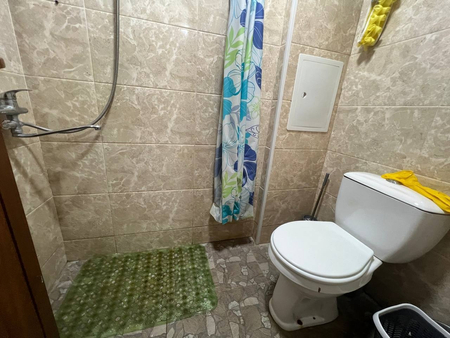 Сдается 1 комнатная квартира
С обстановкой 
Этаж: 3
Район: Радуга
Цена