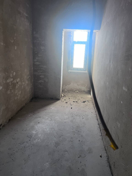 1 xonali 40 kv 2 etaj samarkanskiy oldida