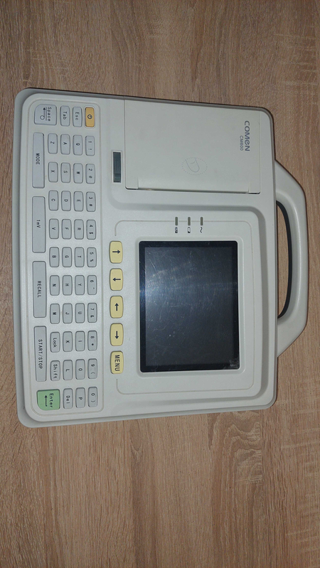 Продается ЭКГ аппарат COMEN CM600