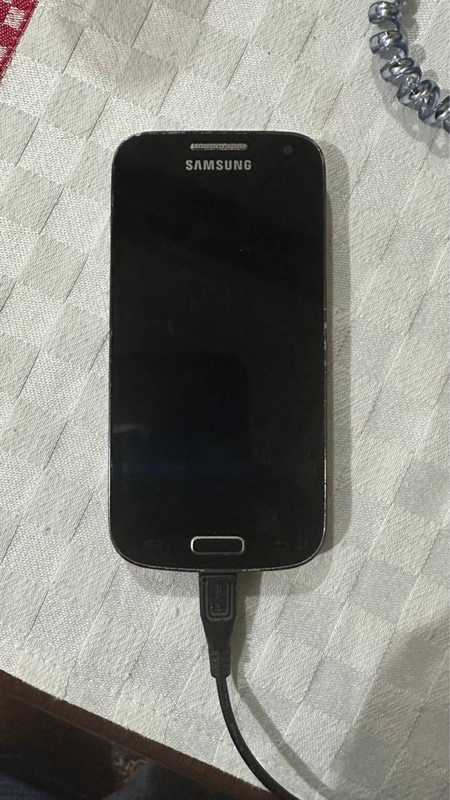 Samsun S4mini 8g