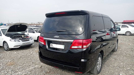 микроавтобус Jac