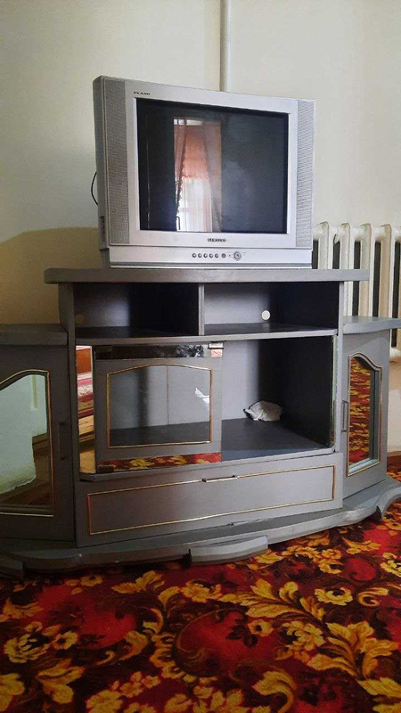 Samsung televizor holati a'lo. postavkasi bilan birga