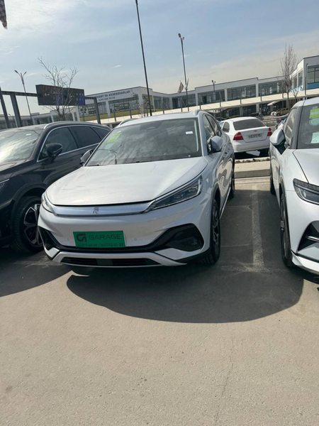 BYD yuvan 2024 yil 5 pozitsiya