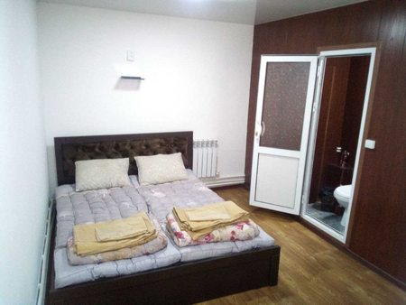 Sentr lunacharskiyda hovli\yer