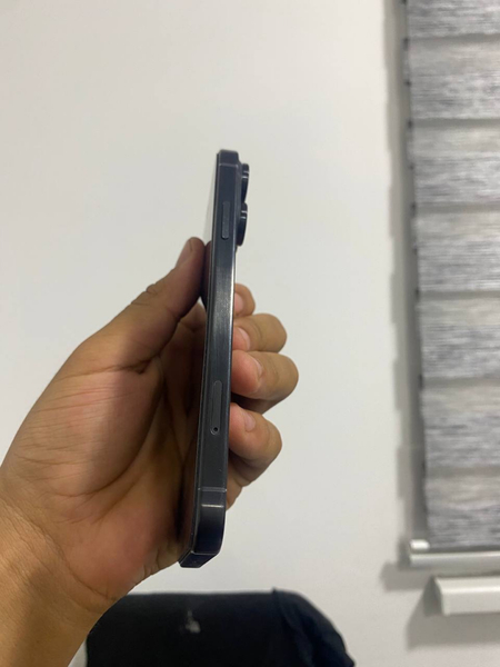 Iphone xr yangi 15 pro korpusda 10 kunlik tel