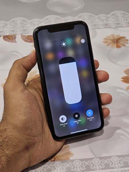 Iphone 11 64gb ideal