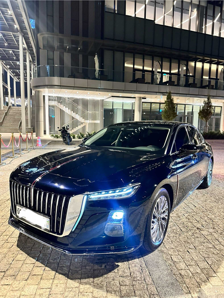 Hongqi H5 restyle