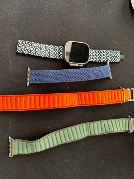 Apple watch ultra + pitaka