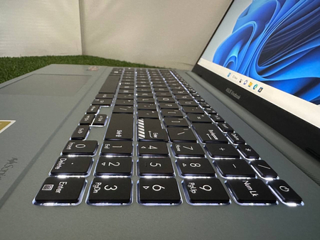 Asus Vivobook Amd Ryzen 5/7520U