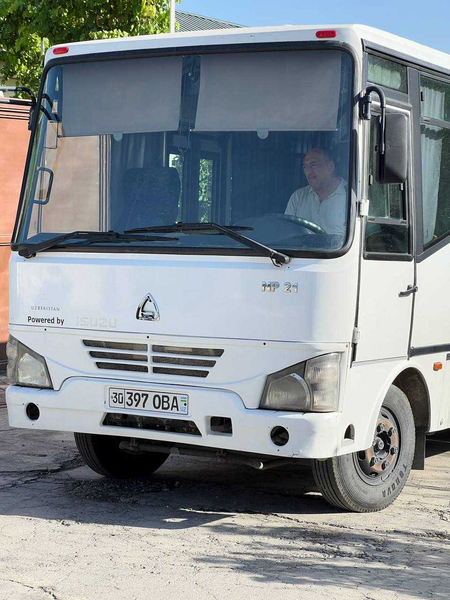 Isuzu Avtobus Sotiladi/ Исузу Автобус сотилади