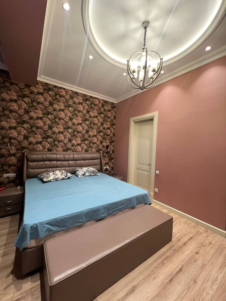 Хамза метро 4 ком 1500$
