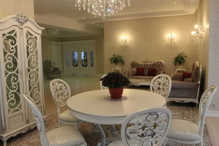 New building C-1 Sodiq Azimov street 3 room euro
