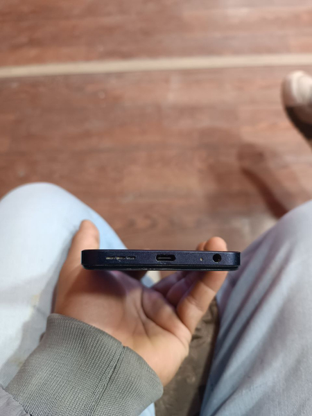 Infinix hot 30i ideal holatda 128ram 8rom