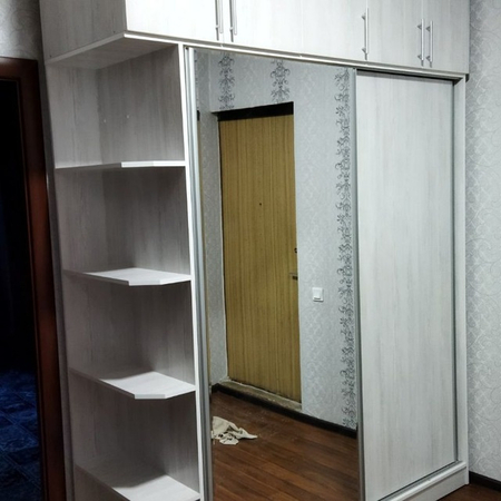 Buyurtmalar asosida turli xildagi yangi mebellar yasaymiz