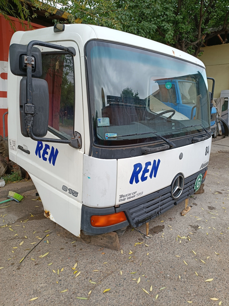 Atego  kabina kamplkt