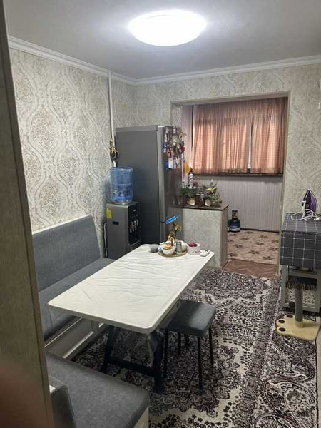Продаётся 2х комн квартира на 3 этаже Ор-р Чевар