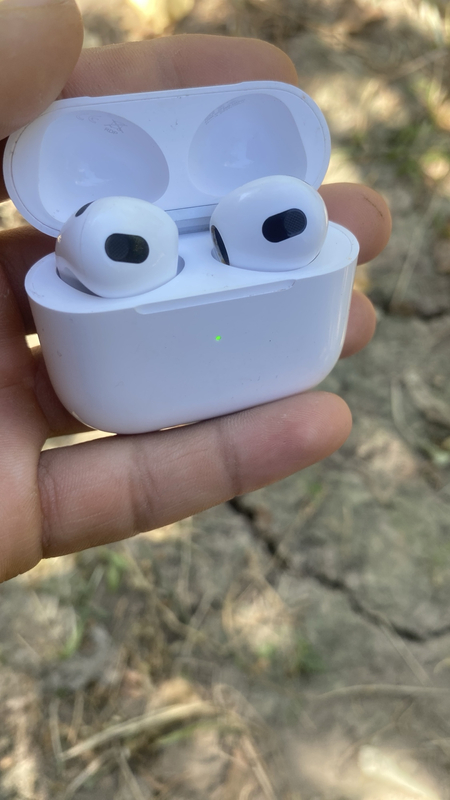 AirPods Сатылады