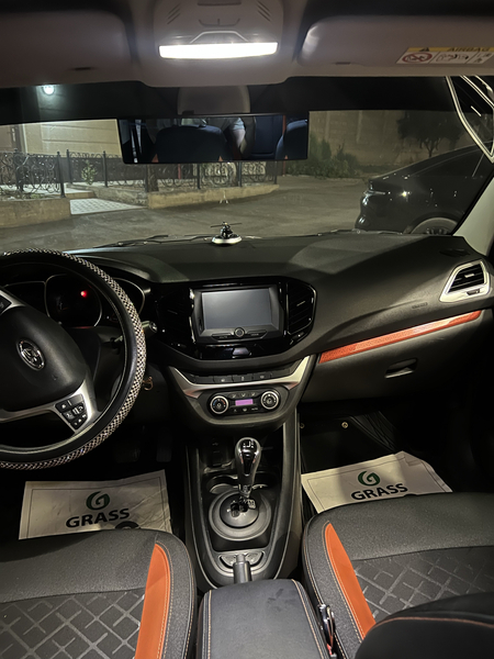 Lada vesta sw cross