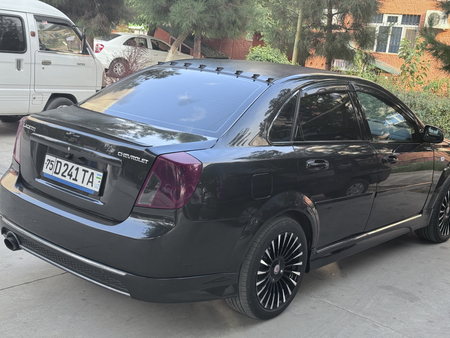 Lasetti 2010 probeg 263000 benzin-gaz aftomat karobka