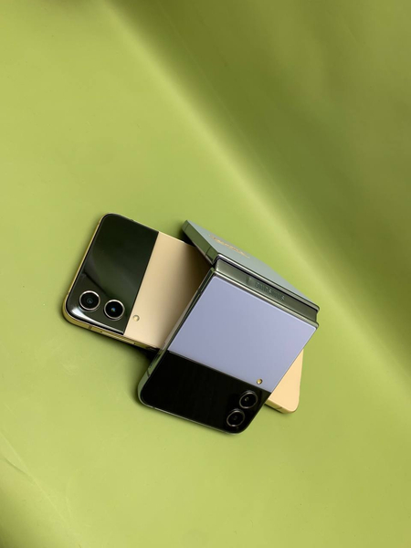 Samsung Z flip4 8/256GB