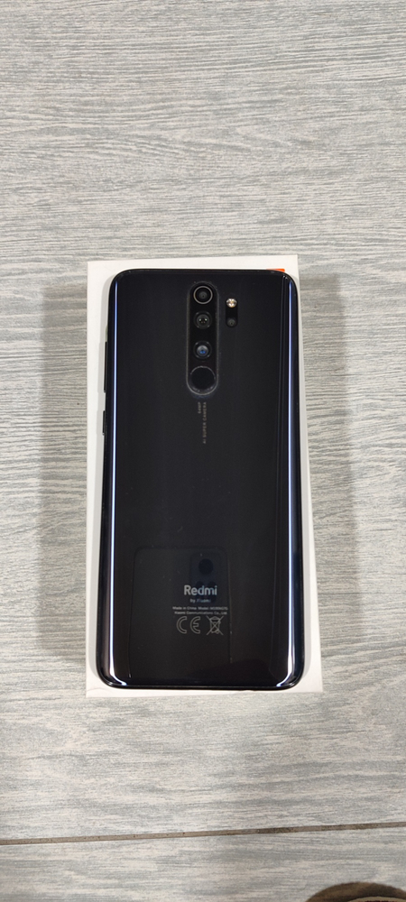 Продам Xiaomi 8 Pro