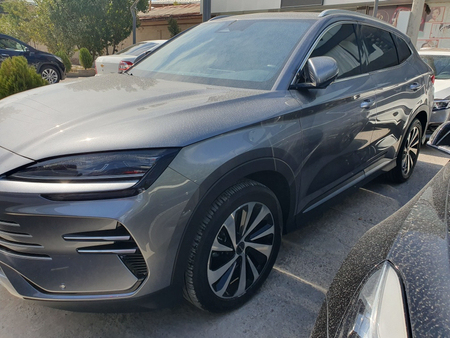 BYD CHempion. Gibrid.2024. Yurgani 13000. Narxi 27800