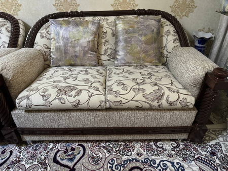 Yumshoq mebel jamlanmasi