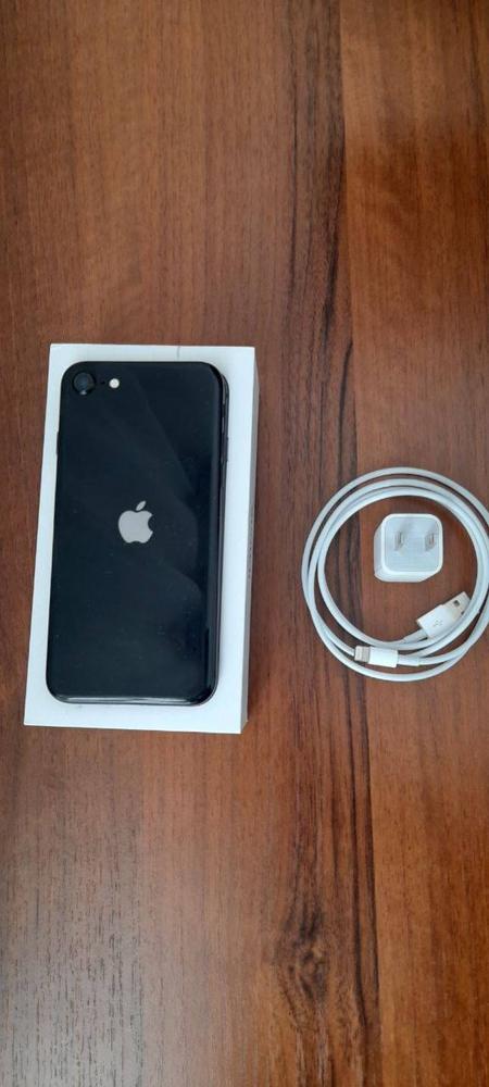 Iphone se 2020 (Black)