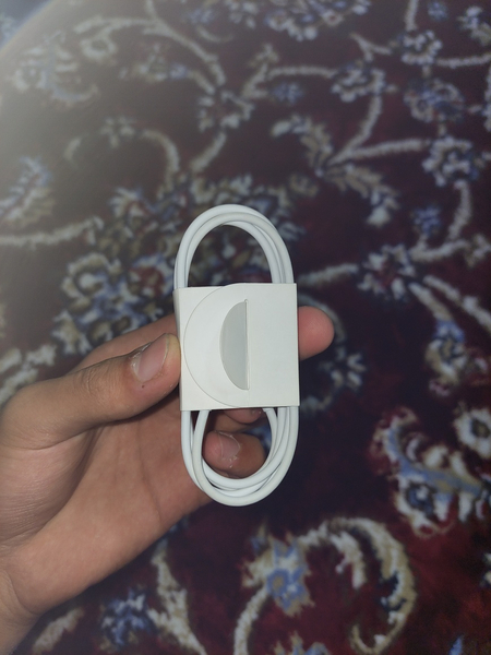 Apple watch 6 ni kabeli sotiladi