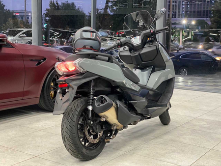 Продается новый BMW 400 GT