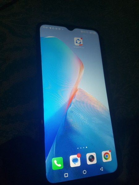 Infinx 7+ 4/64  xotira
