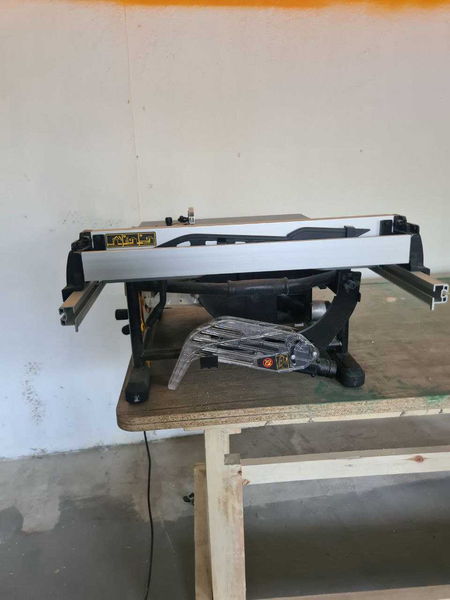 Распиловочный станок Dewalt DWE7492-QS Type 1