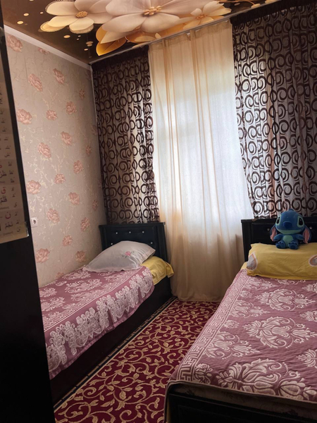 Срочно продаётся 4х комнатная квартира. Шайхантахур. Гулобод.