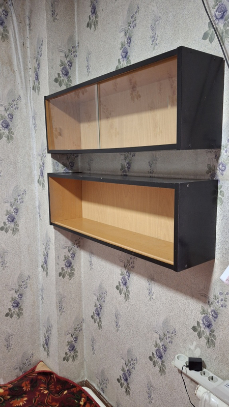 Продаётся книжная полка 2шт