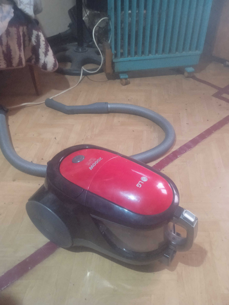 Новый палесос,рабочий