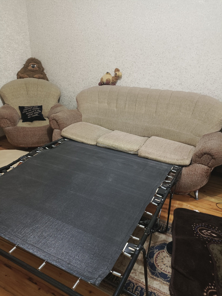 Продаем диван и 2 кресла