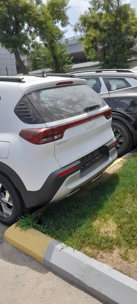 Kia Sonet 3 pozitsia