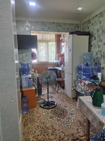 КАРАСАРАЙ кучада 2 хонали уй срочно сотаман 56000