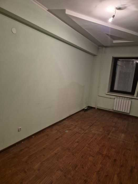 На улице Навои самом сердце Ташкента продается 3 комнатная квартира