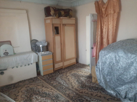 Uy sotiladi 4 xona 16 sotix uchastka