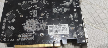 Videokarta Afox AF 220 1gb G2 DDR3