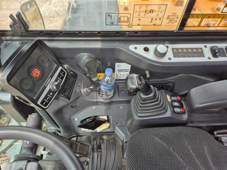 Ekskvator Hyundai HW60
