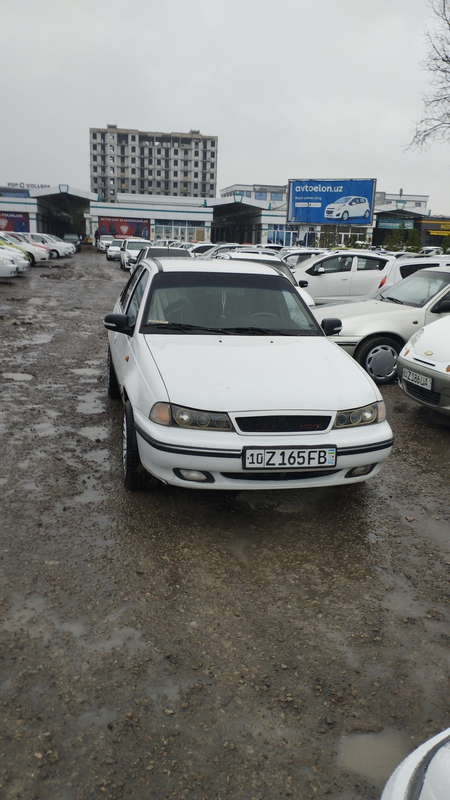 Daewoo NEXIA 1 dons