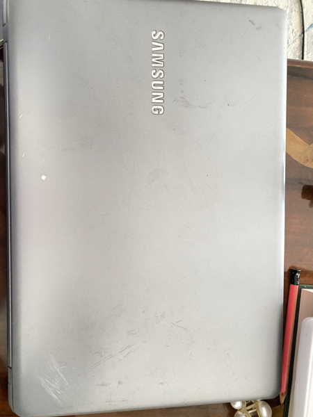 Noutbook samsung