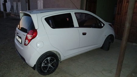 Spark sotiladi 2013