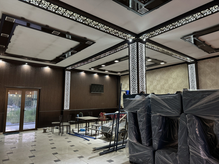 Arenda  kafe ili sotiladi yolni yuzida chernayevkada zor joyda.