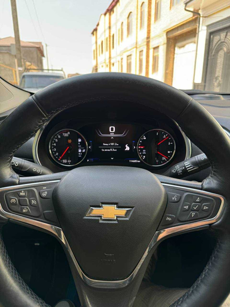 Malibu 2.4 Atmosferniy sotiladi