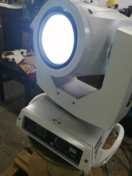Beam 230  Led par